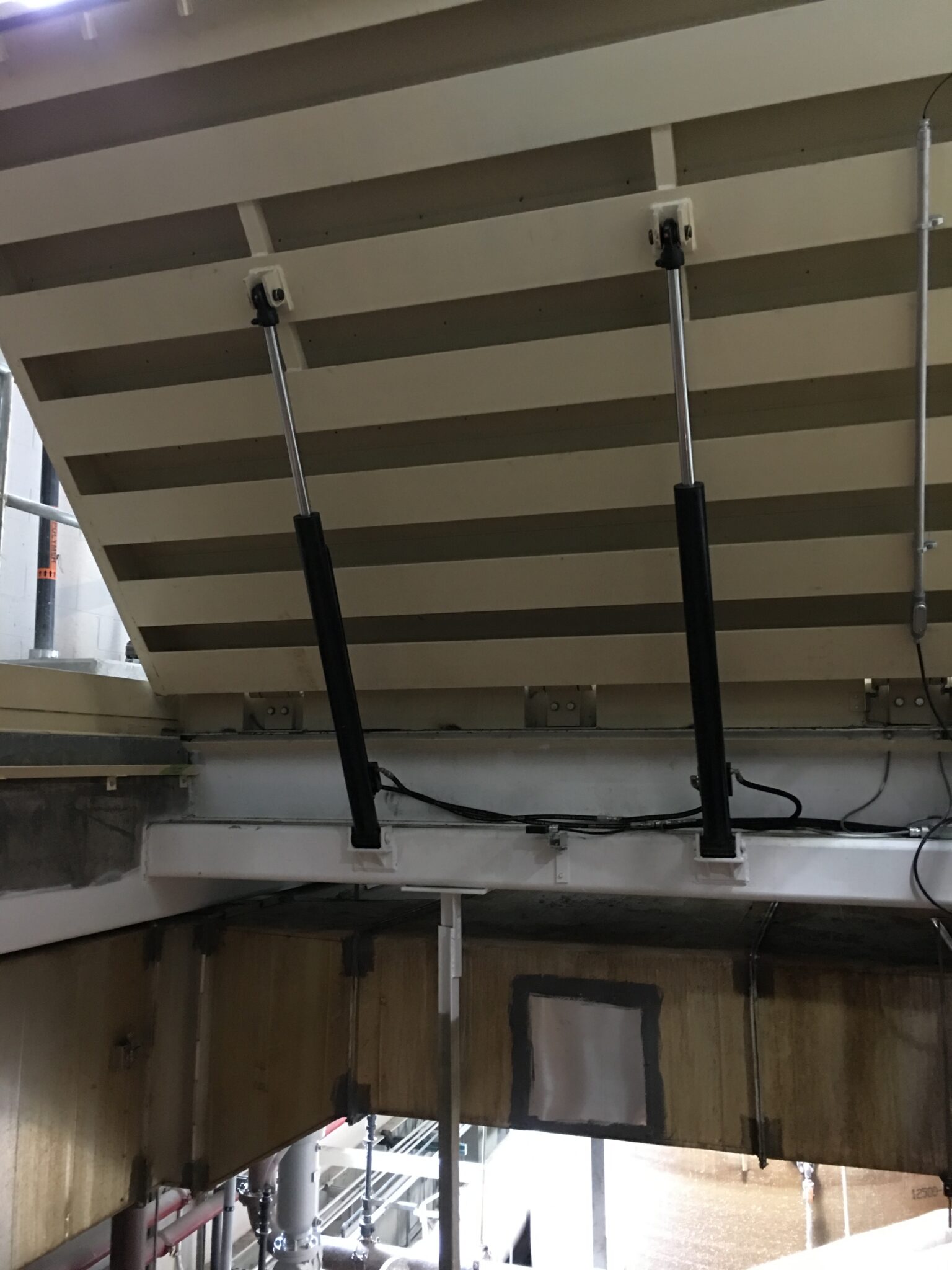 Floor Hatch 2 Panel Swing Up NEORSD OH (3) - Electric Power Door