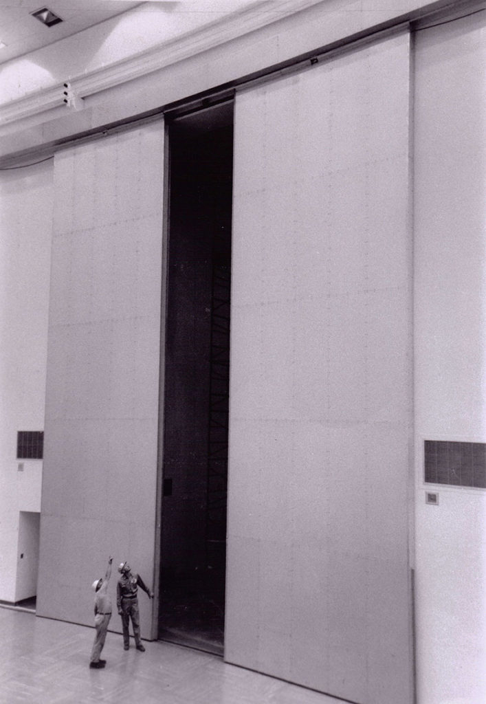 Top-Hung-Sliding-2-Leaf-Bi-Parting-NASA-Kennedy-Space-Center - Electric ...